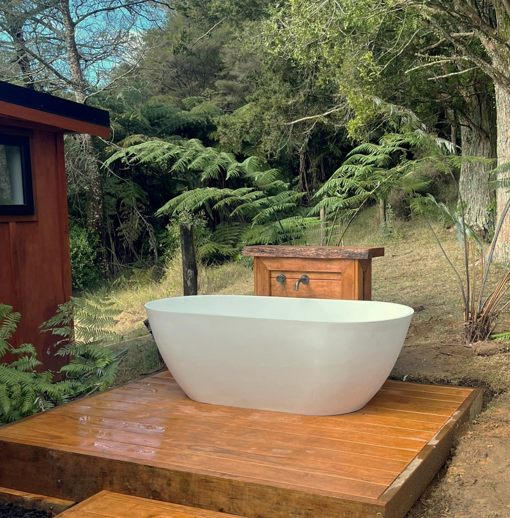 Justina Stone Bath - Outdoor Bath - 1800mm - ST12 1800 – Stonebaths